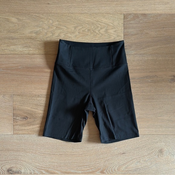 girlfriend collective | Shorts | Girlfriend Collective Rib Highrise Bike Short | Poshmark